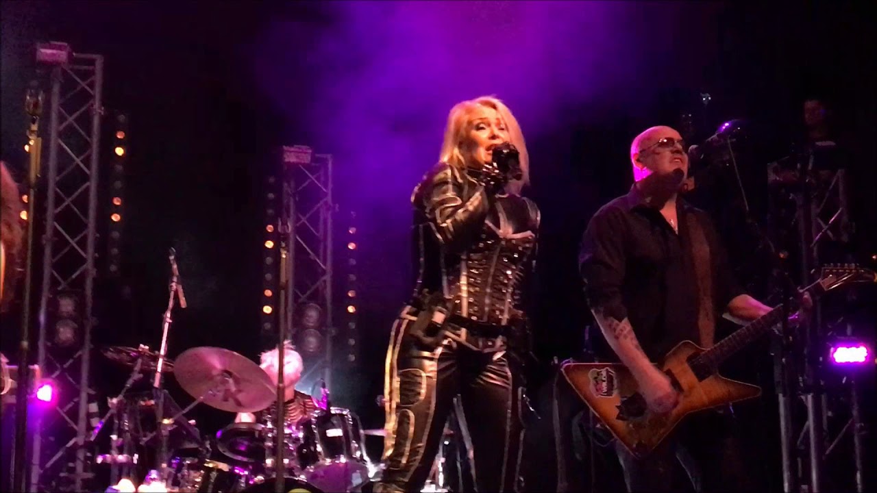 Kim Wilde & Band Live @The Old Fruit Market Glasgow 2nd April 2018 ...