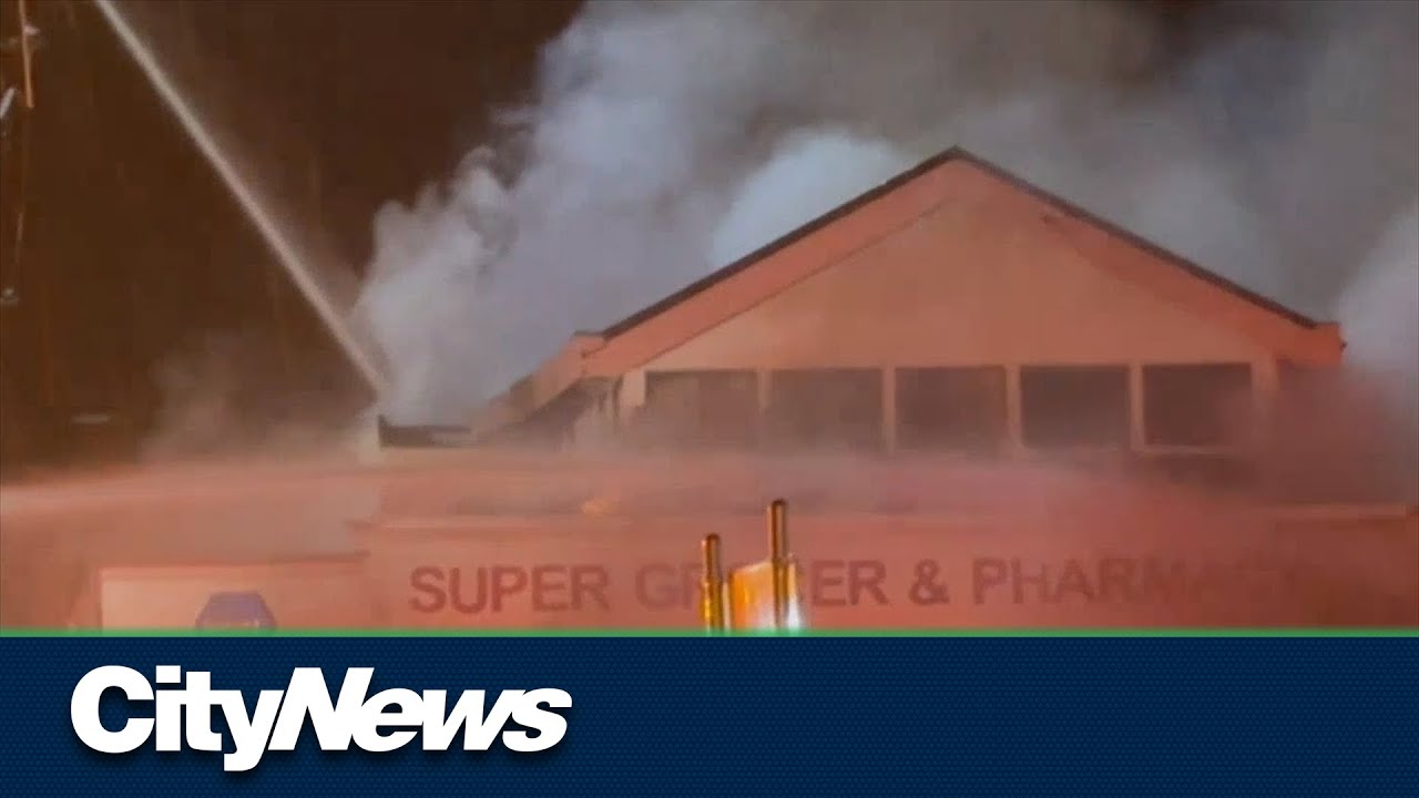 Two-alarm fire rips through iconic Steveston grocery store Friday night ...