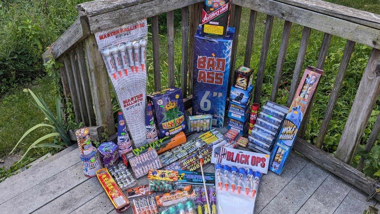 The haul from my "final" pyro shopping trip of the 2024 4th of July ...