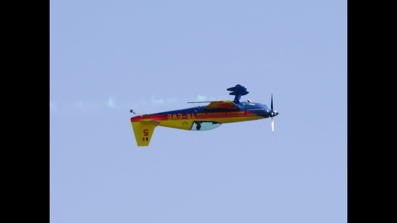 Miting Aviatic Timisoara Air Show 2014 - part 1 [HD] - YouTube