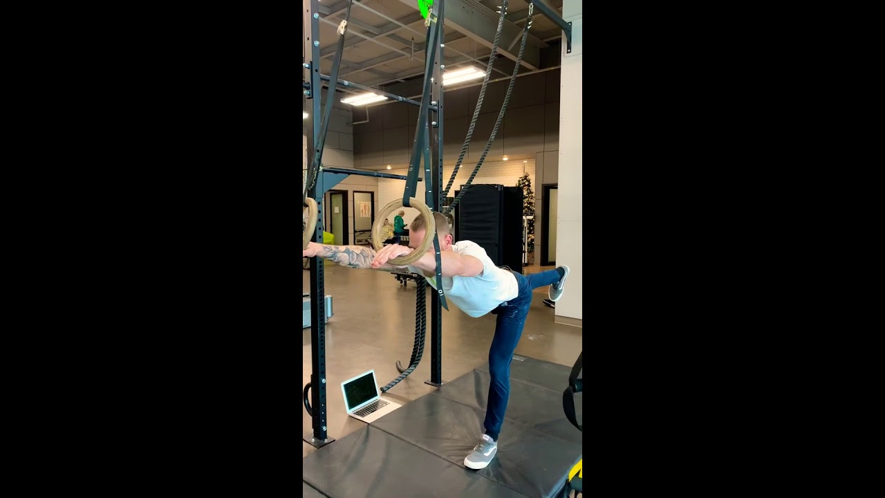 Hip Hinge - Single Leg Deadlift Ring Assisted - YouTube