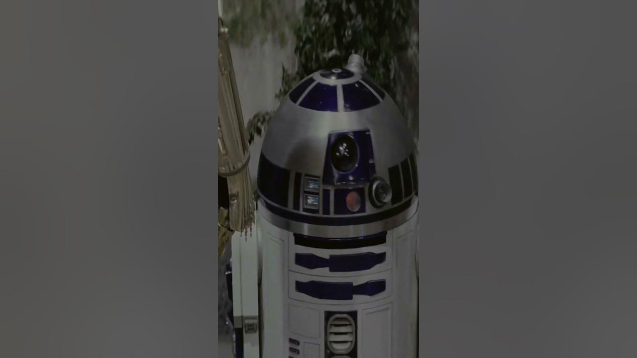 R2-D2 - YouTube