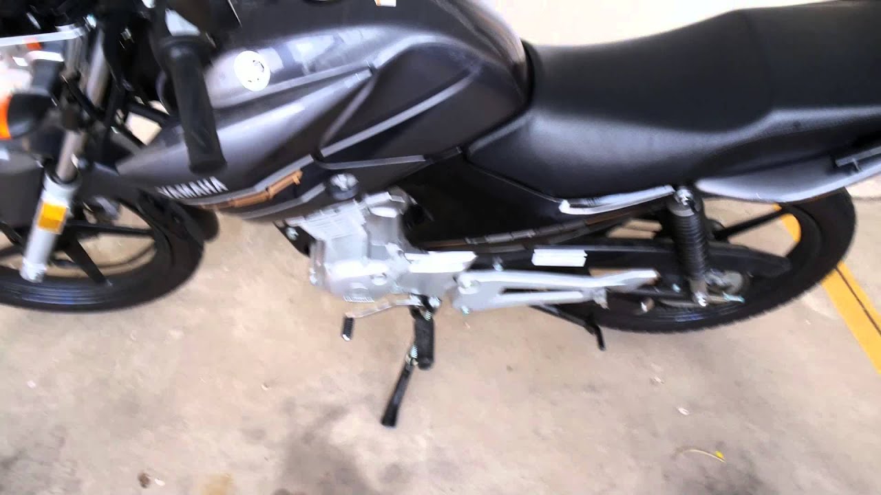 Yamaha ybr 125 ed - YouTube