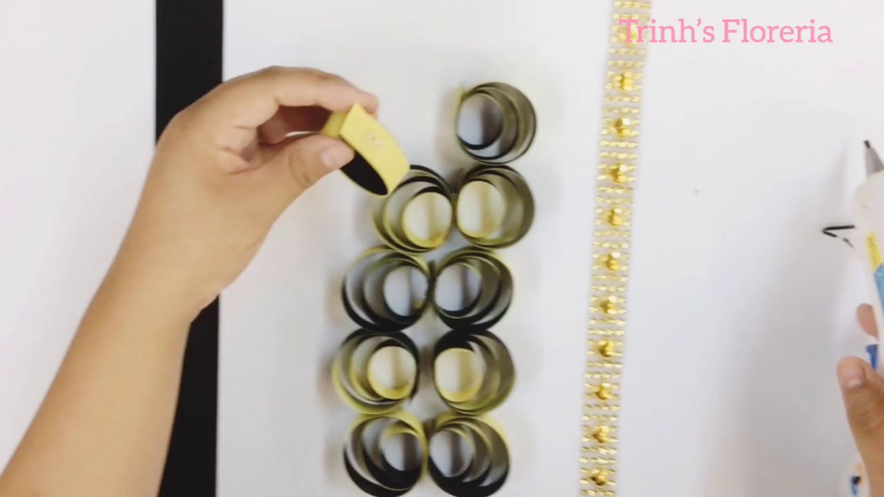 How to make Circle Braid Homecoming - YouTube