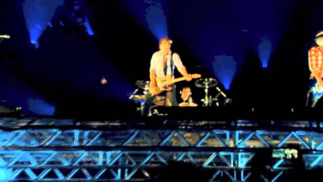 McFly RadioActive Tour - Star Girl - YouTube