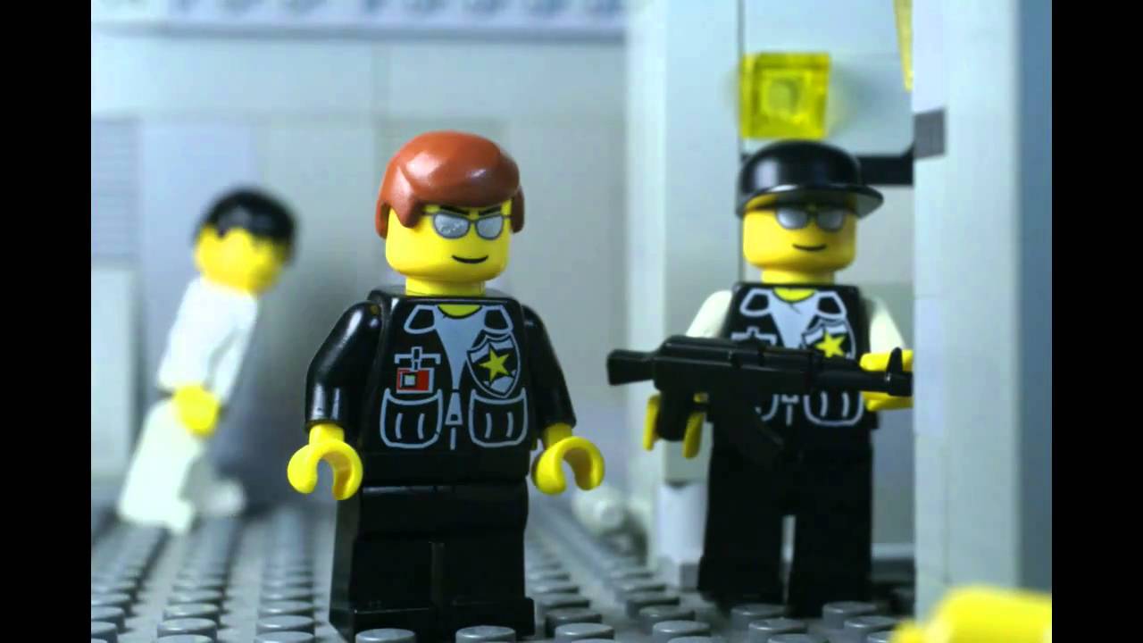 Lego Breakout [HD] - YouTube