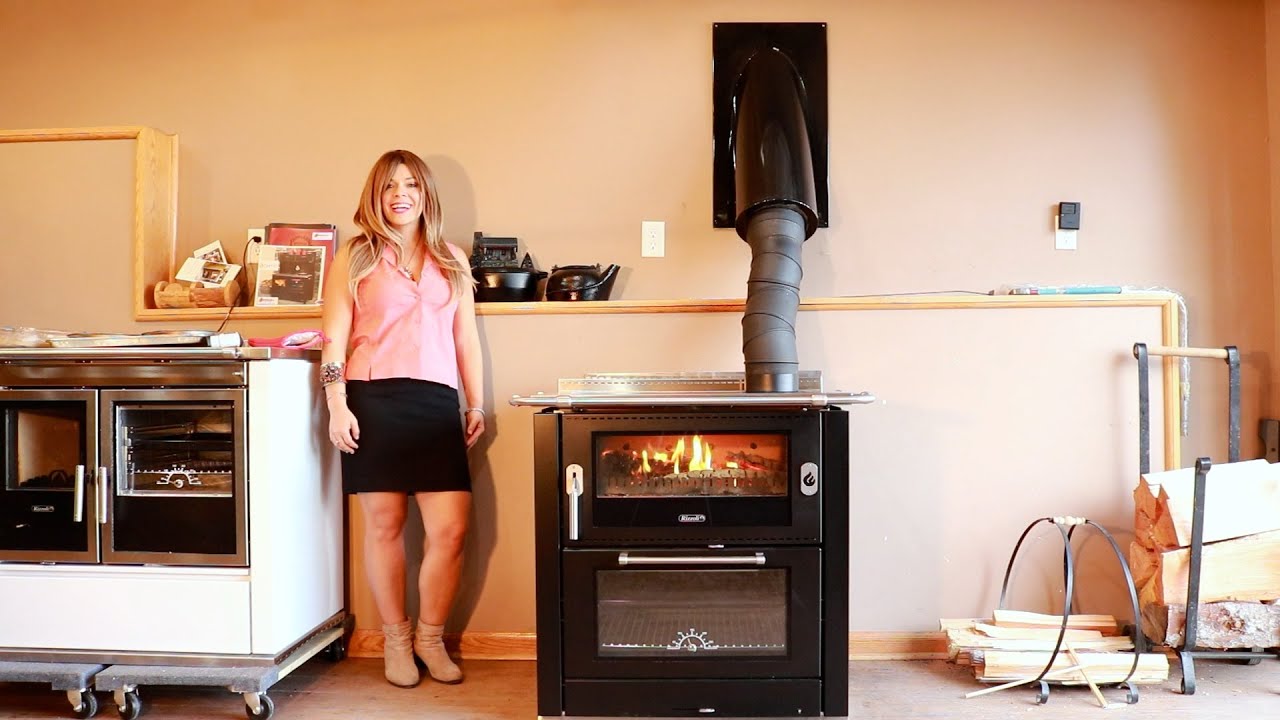 Rizzoli ML80 Italian Cookstove - Baking in the Wood Fired Oven - YouTube