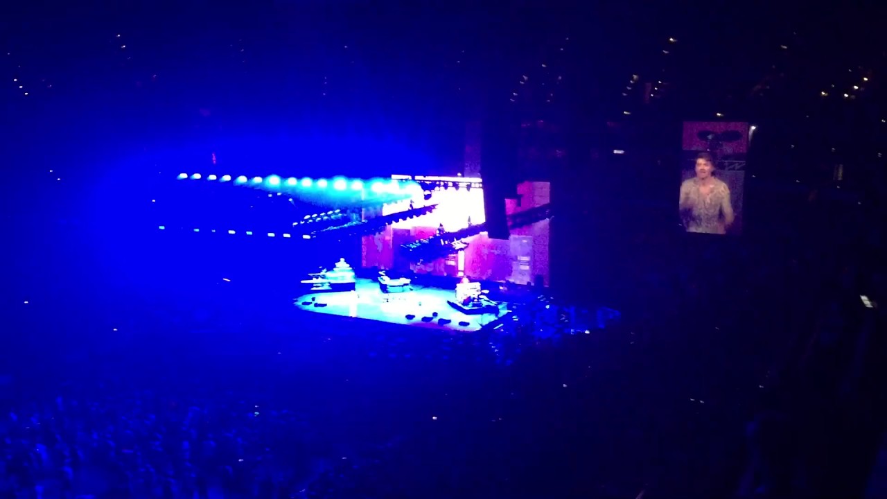 The Chainsmokers LIVE (Bloodstream), 2017 Tour - YouTube