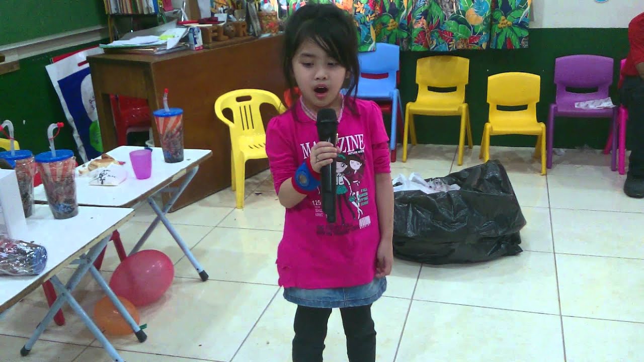 Samuel Villegas 5th Birthday Party w/ Chicky ( video 3) - YouTube