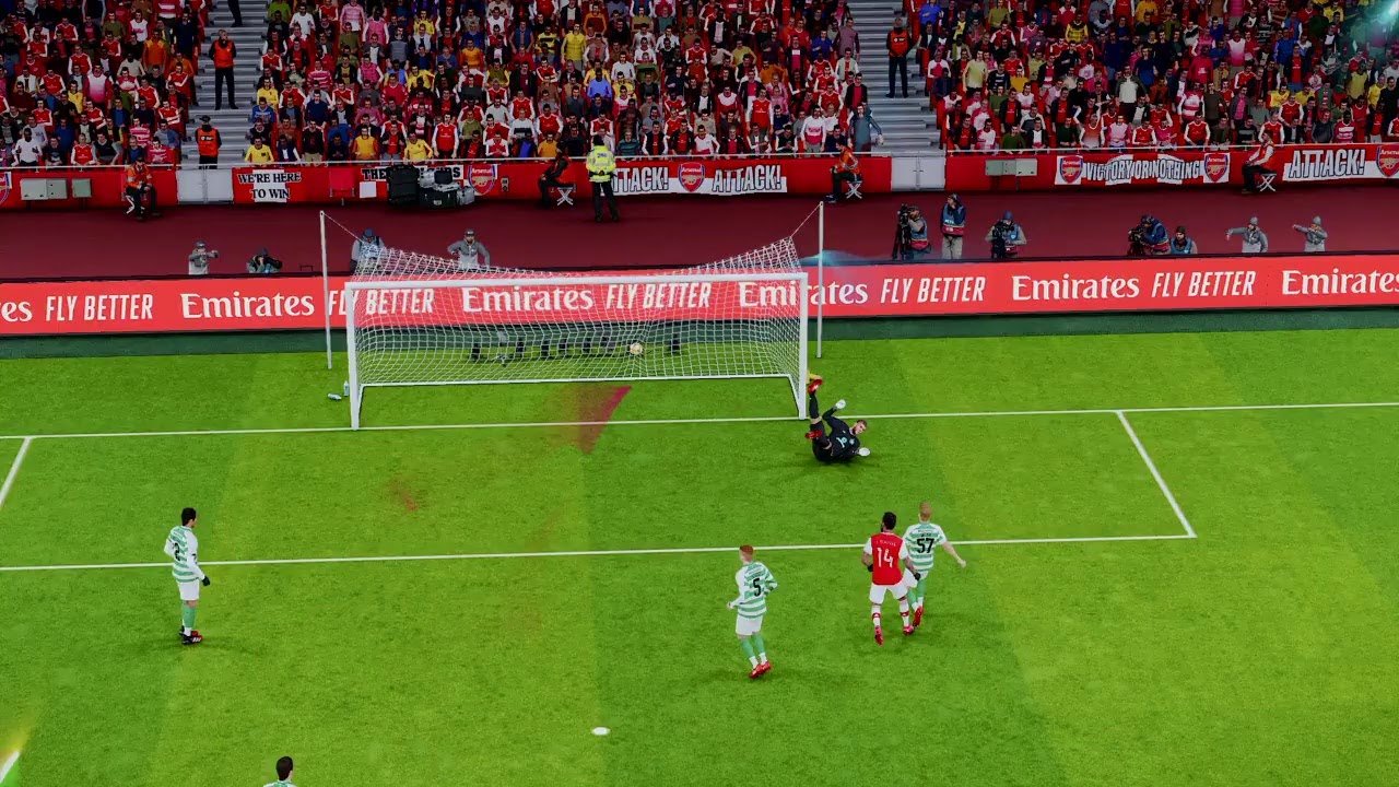 E-Football PES 2K20 Master League Celtic Glasgow, can we do a surprise ...