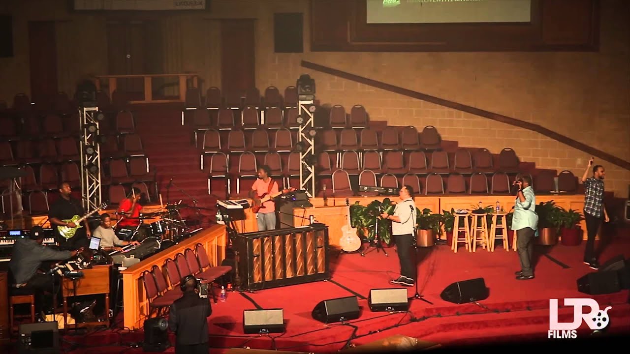 Israel Houghton at Greater Allen AME Concert - YouTube