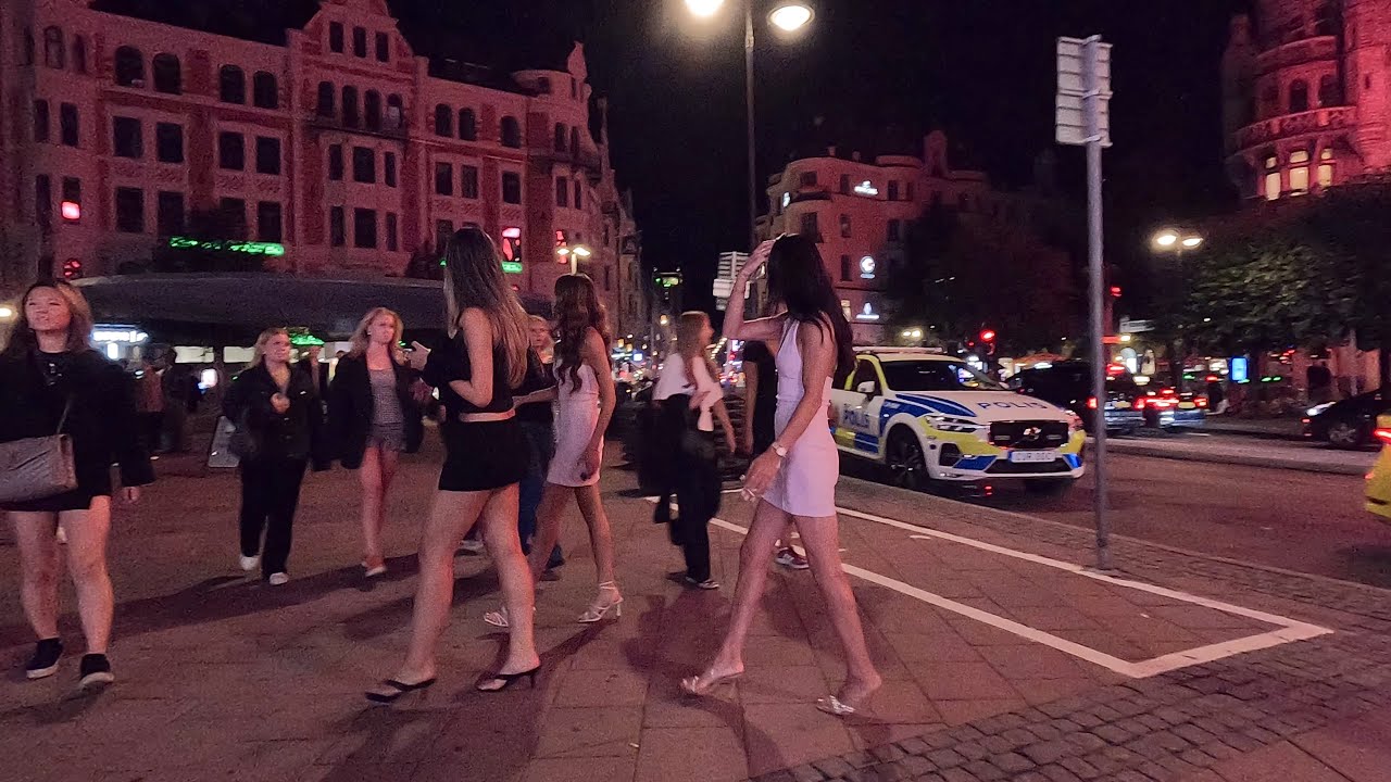 Swedish Girls After Midnight 4K 🇸🇪 Stockholm Nightlife - YouTube