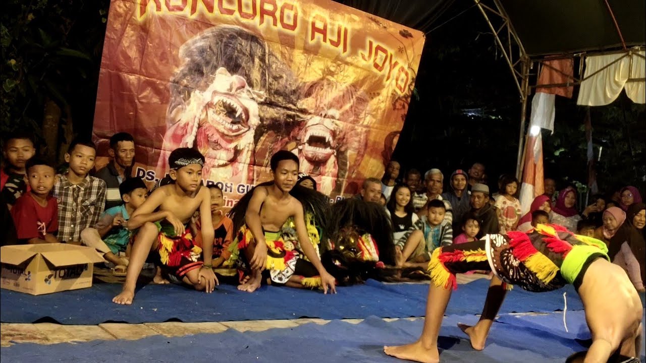 Bujang ganong Cilik hut RI 77 desa Tinggil - YouTube