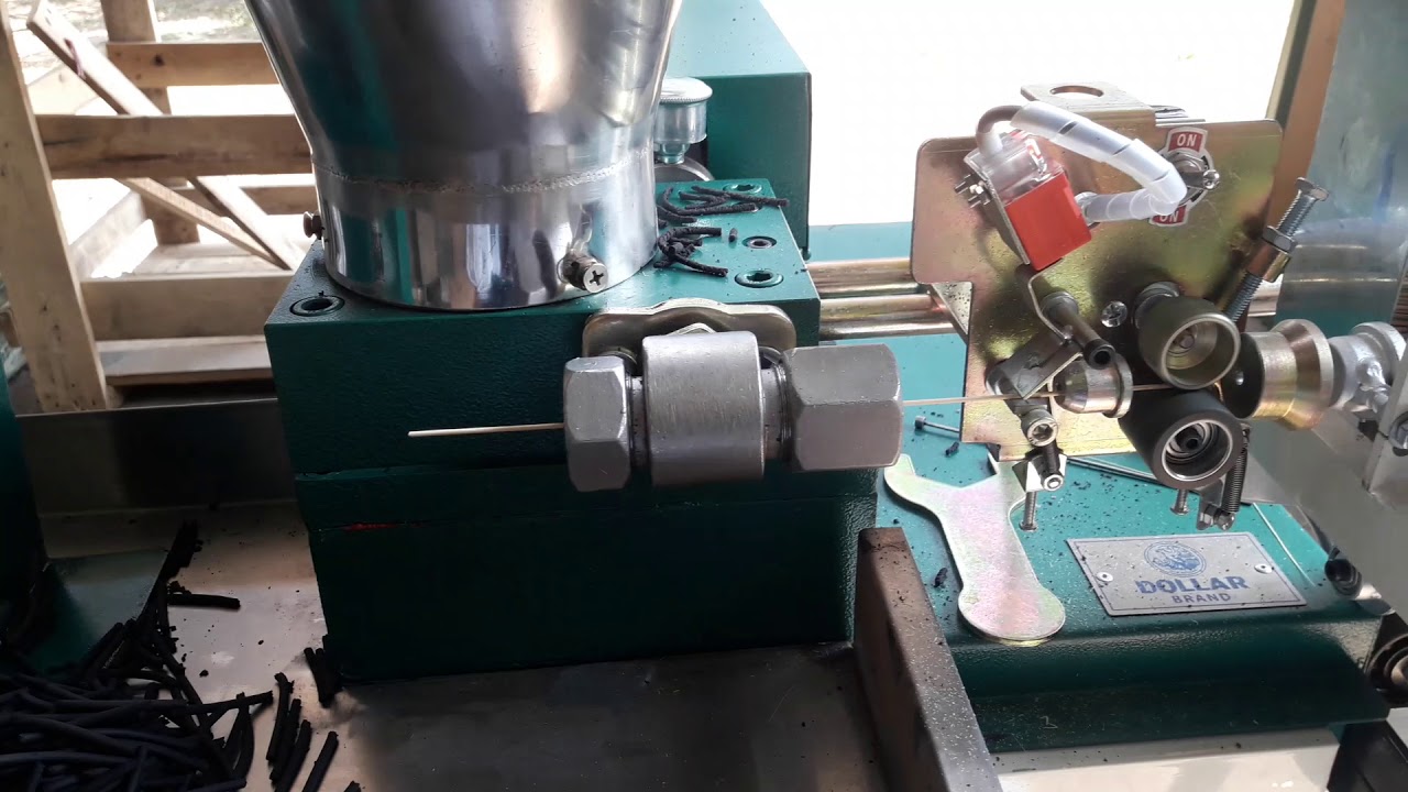 Hadunkuru ful outo machine - YouTube