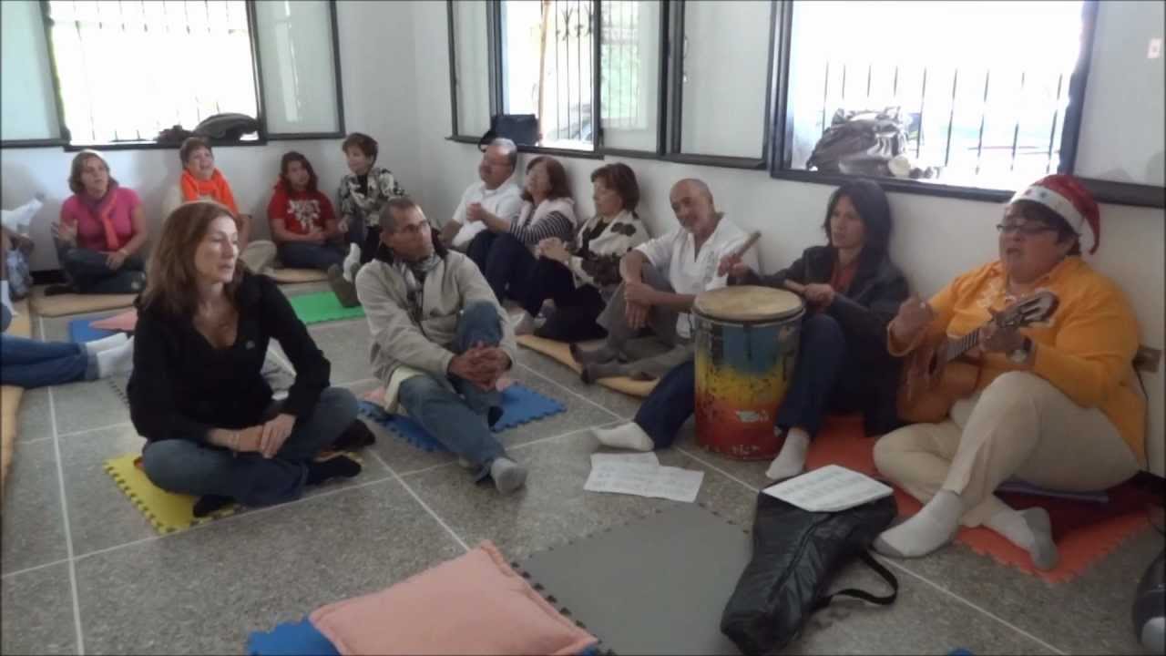 Christmas Songs: Meshika in Venezuela - YouTube