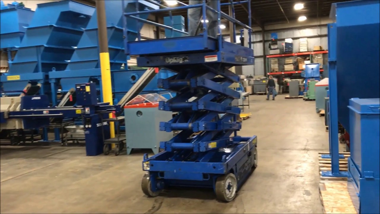 Upright X31N Scissor Lift FL2040C - YouTube