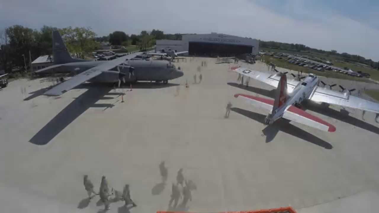 Airshow Ramp Timelapse - Wings and Warbirds over Port Clinton 2015 ...