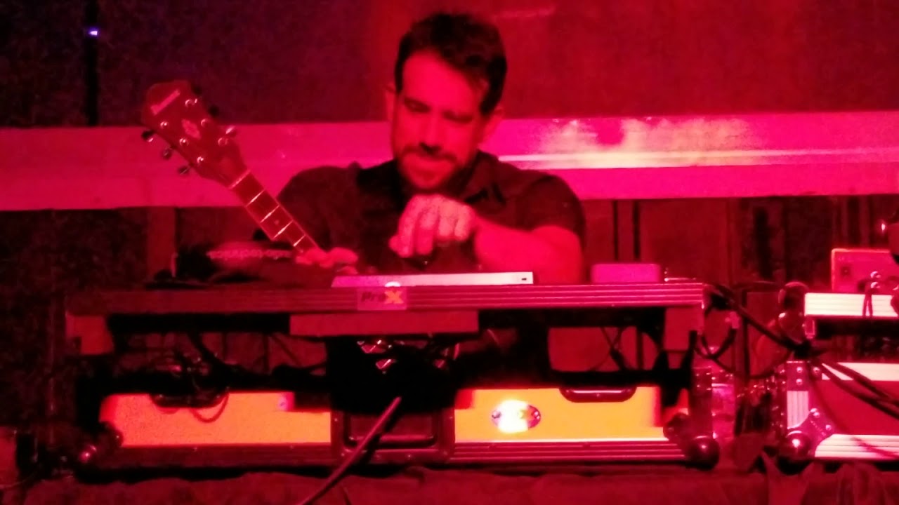 The Flashbulb encore - YouTube Music