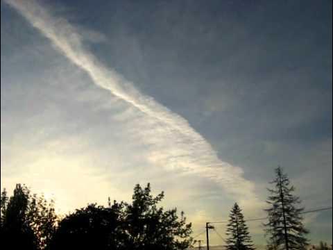 Hemijski tragovi, Beograd Srbija, chemtrails, Belgrade Serbia 20.04.2012. - YouTube
