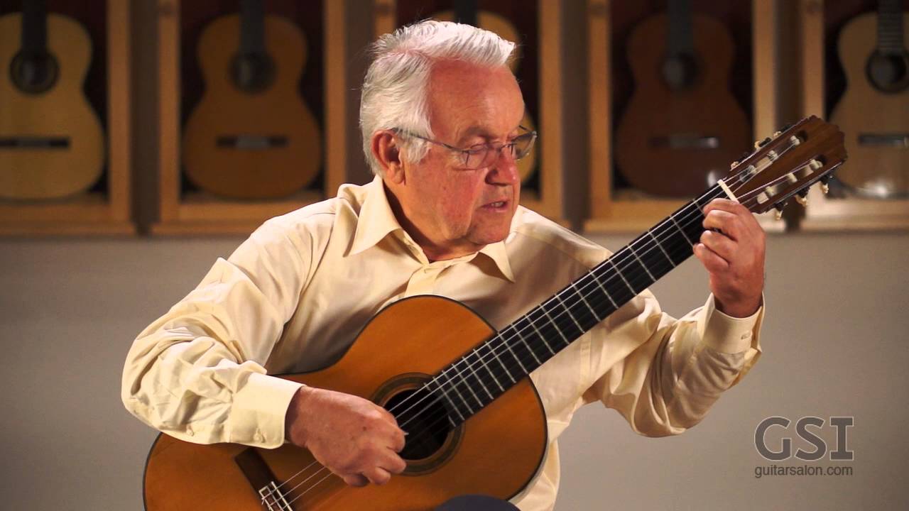 George Sakellariou - Three Sor Studies (1970 Miguel Rodriguez) - YouTube