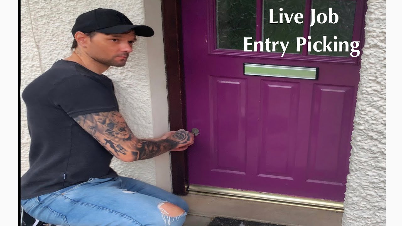 Live Job Lockout Securefast 5 Lever Curtain Mortice Lock Picked - YouTube