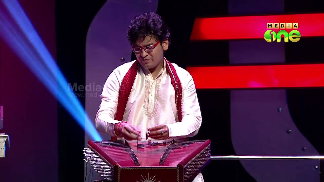 Khayal- Runa Rizvi Singing Malayalam Song 'Thamarakumbilallo mama ...