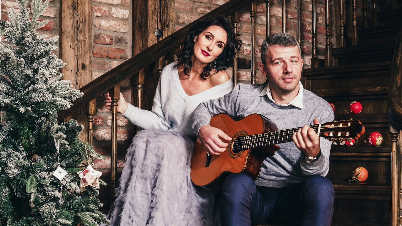 Ineta Rudzīte Ēriks Upenieks Pasargā - YouTube