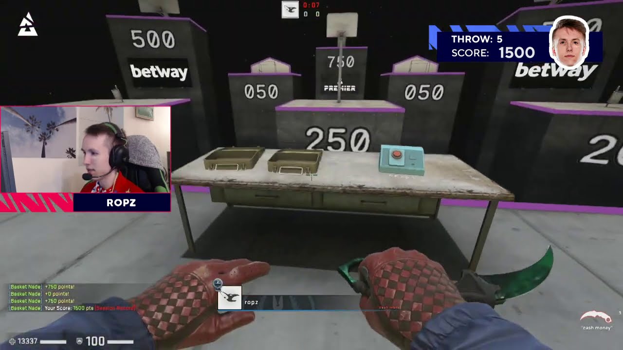 CS Pros Shoot Hoops in THE FALL GAMES - YouTube