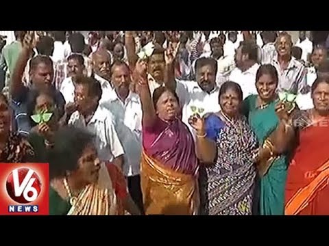 AIADMK Activists Celebrates After Election Commission Allotting Two ...