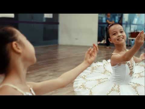 Classical Dance at Sissonne Dance Art - YouTube