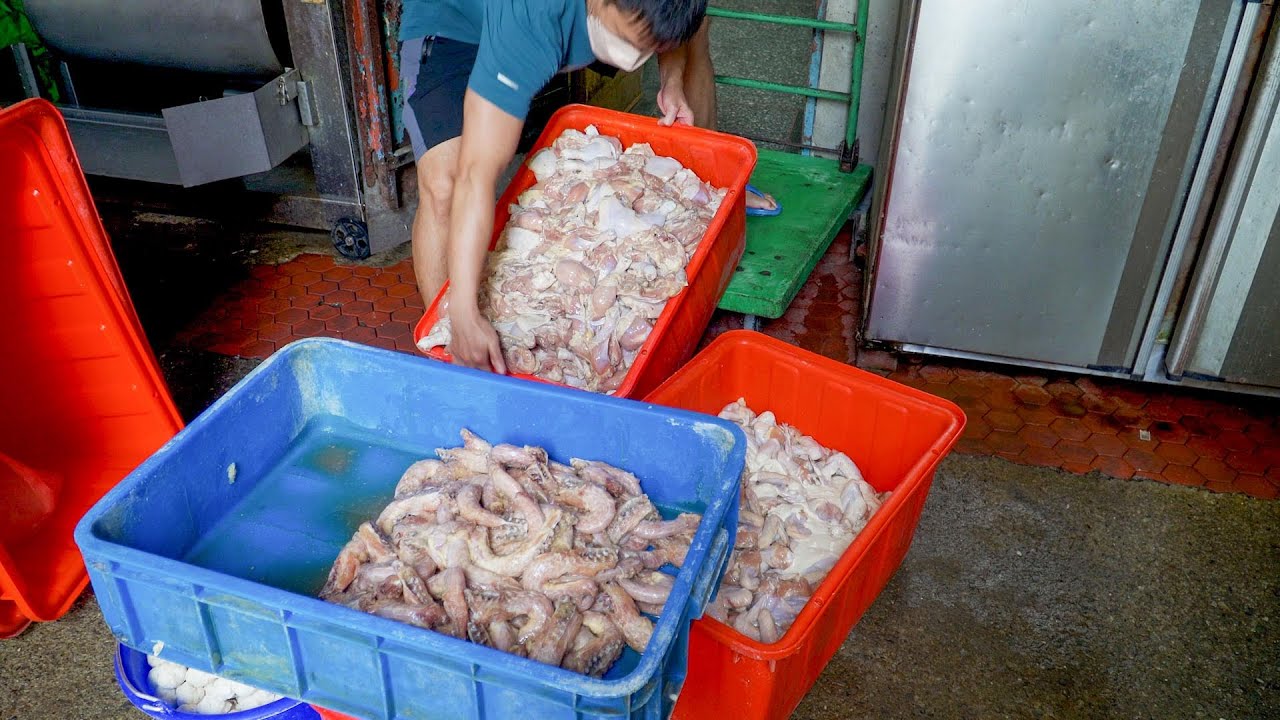 Mass Production of Crispy Fried Chicken,Cuttlefish Balls - Taiwanese ...