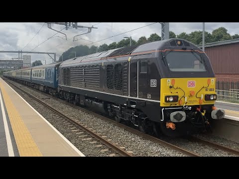 Harborough station class 67s 67005+67007 DB 5Z87 TAT passing market ...