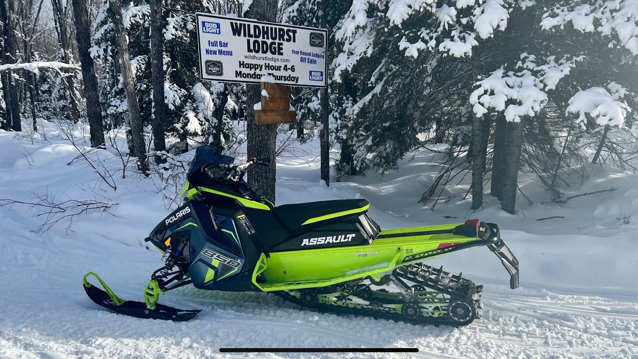 First ride on the 2023 Polaris Switchback Assault 850! - YouTube