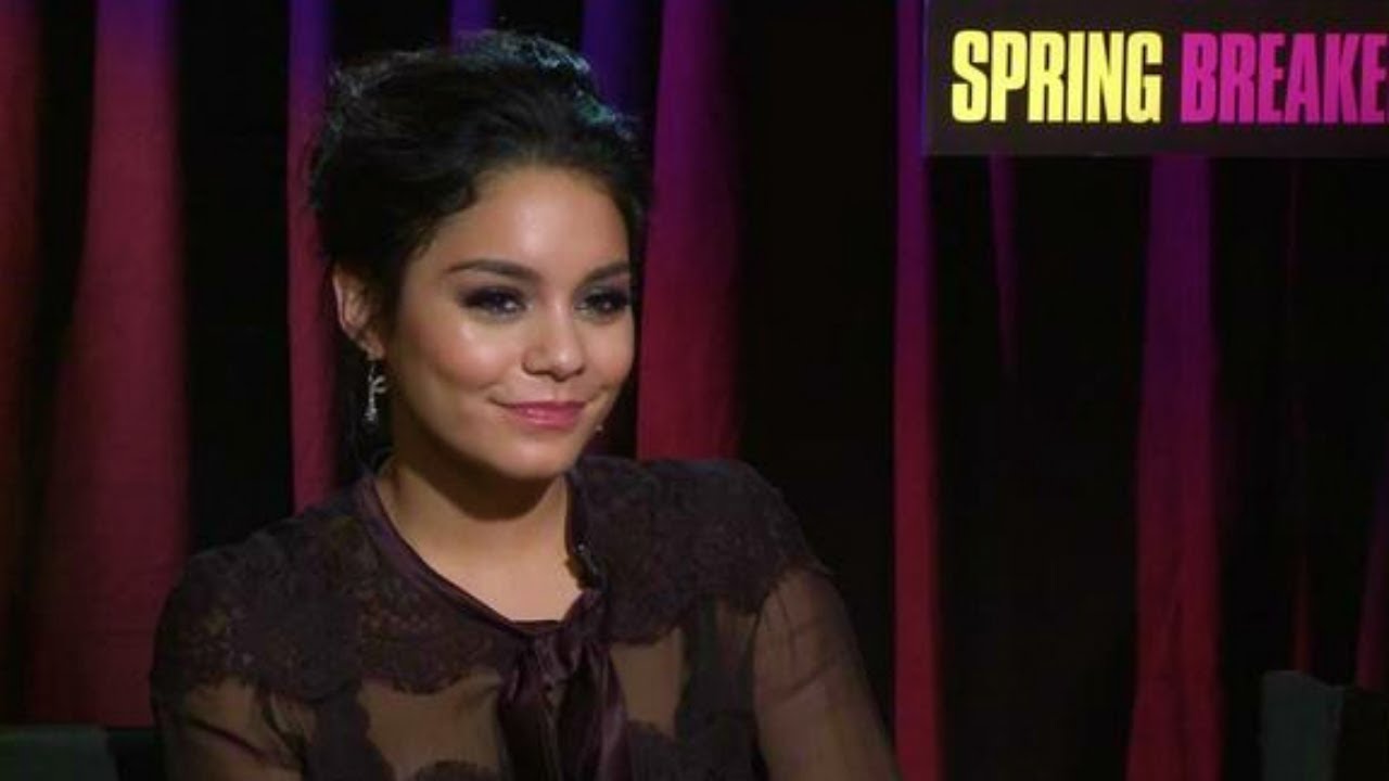 "Spring Breakers" stars talk with MTV (January 7, 2013) - YouTube