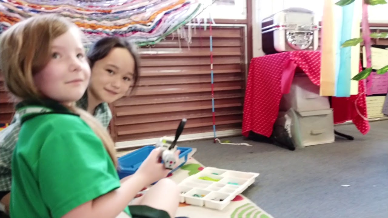 Insteamo Video Comp Finalist Elanora State School - YouTube