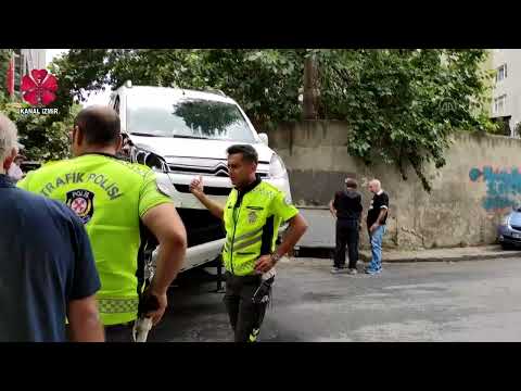 Beşiktaş'ta hareket eden kargo aracının altında sürüklenen kadın yaralandı