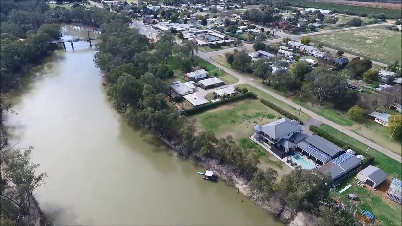 11 River St Tooleybuc - Magic on the Murray - YouTube