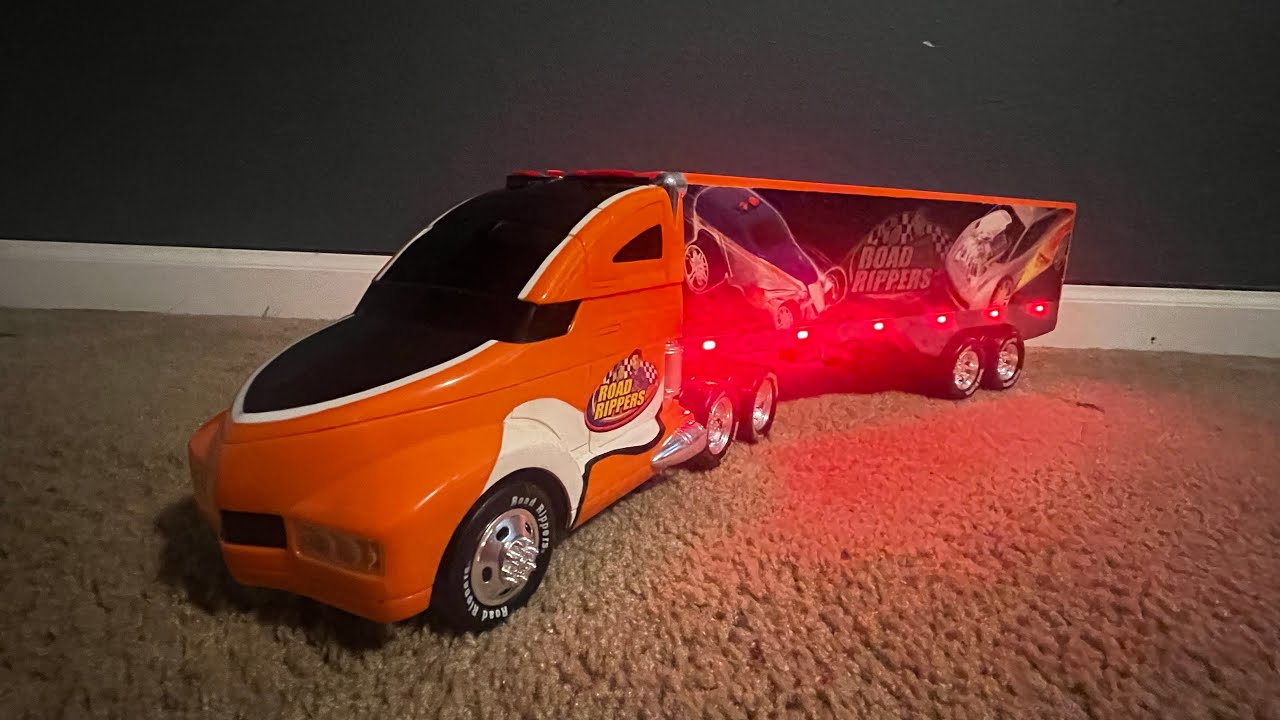 2010 T.S.I Road Rippers Big Rig Hauler Semi Truck - YouTube