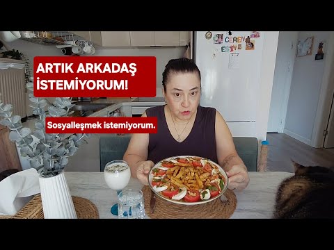 Artık Arkadaş İstemiyorum! Sosyalleşmekten Neden Vazgeçtim? | Mukbang & Sohbet