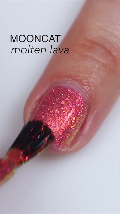 Mooncat “Molten Lava” #nailpolish #mooncat - YouTube