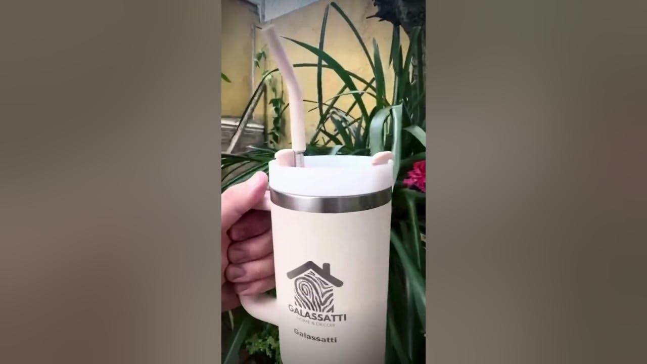 Copo Térmico 960ml Personalizado – Estilo e Praticidade o Dia Todo - YouTube