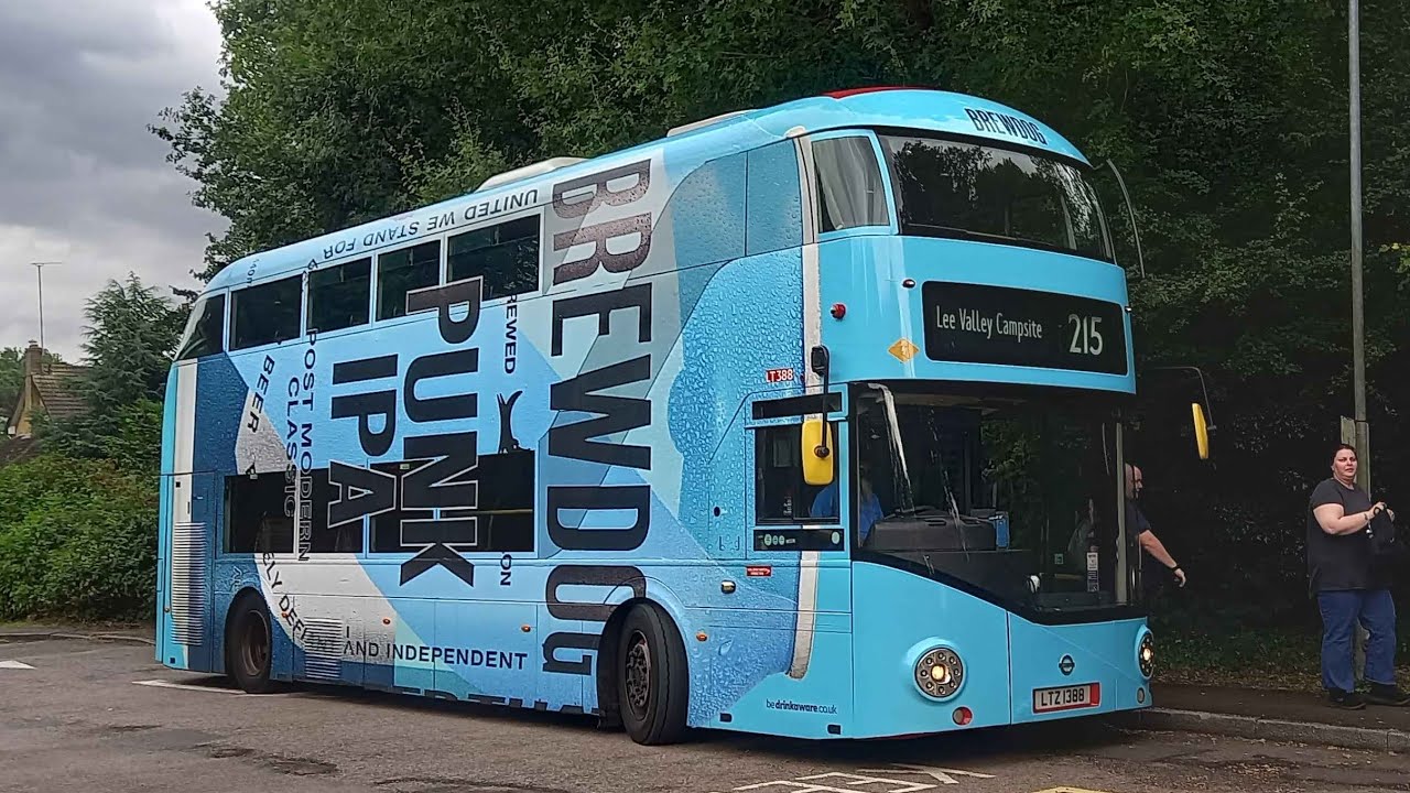 FRV | London Bus Route 215 - Lee Valley Campsite Walthamstow Central ...