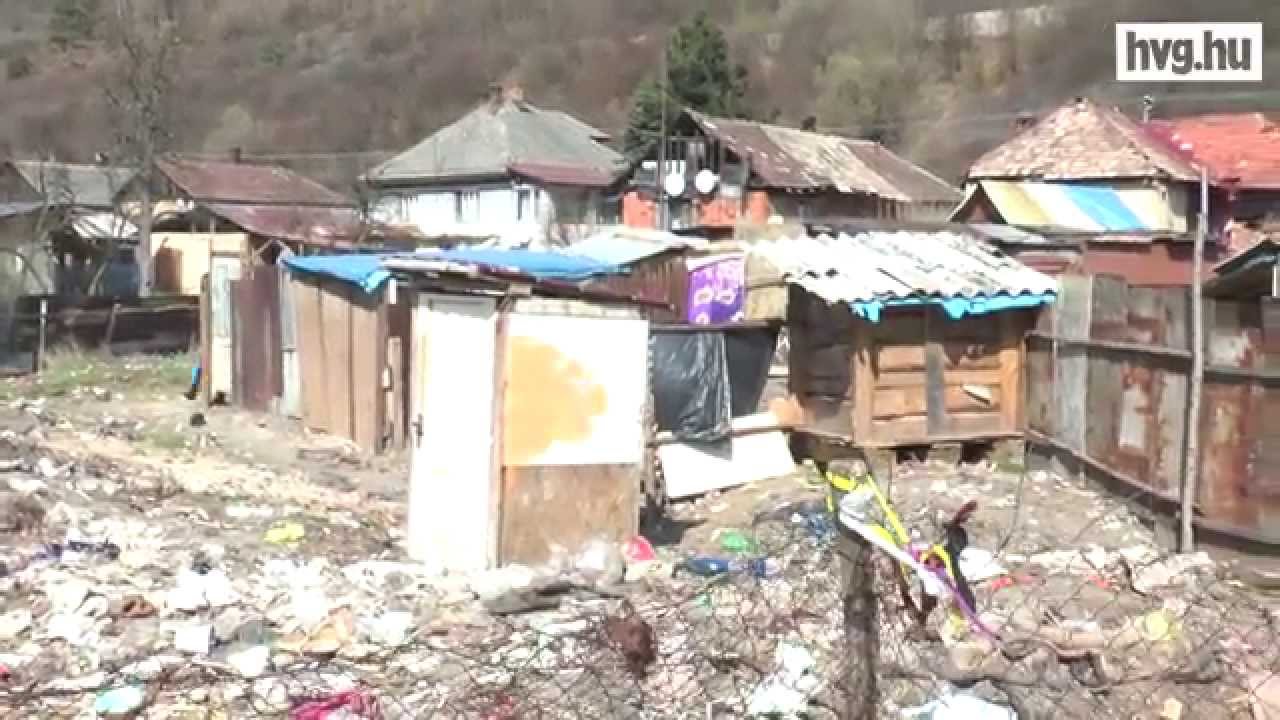 Ahol szemét közé születnek a gyerekek - YouTube