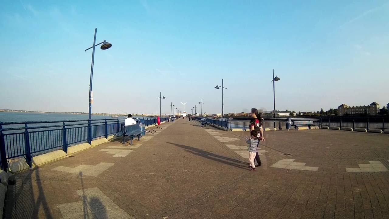 Erith Pier Time Lapse - YouTube