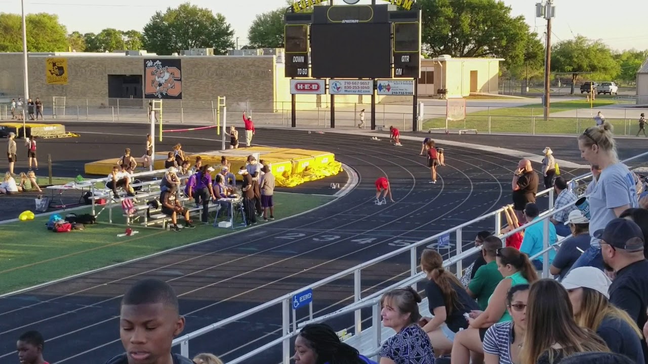 Harmoniey in lane 6 in the 400m dash at the knight invitational - YouTube