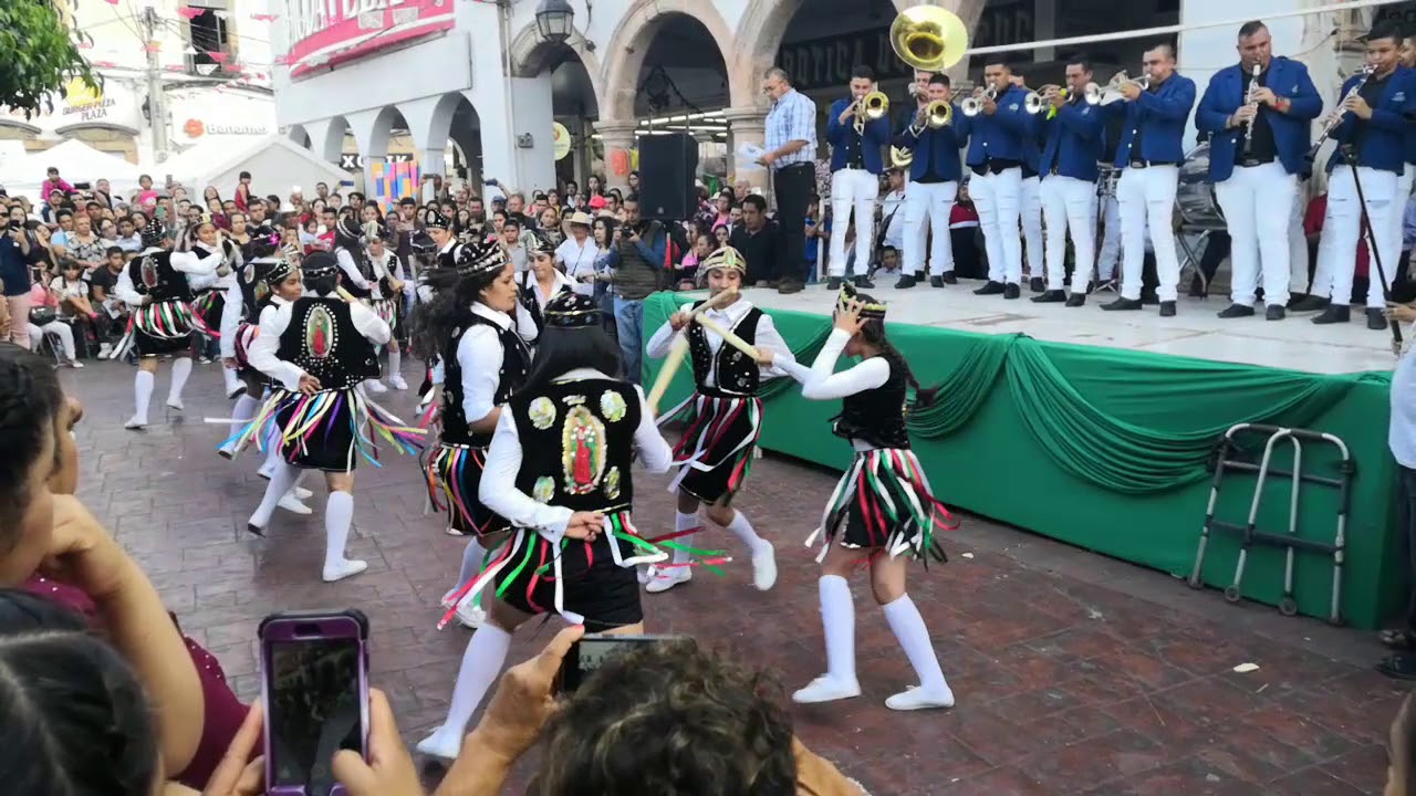 DANZA DEL PALOTEO GRUPO DEL REPARO - YouTube