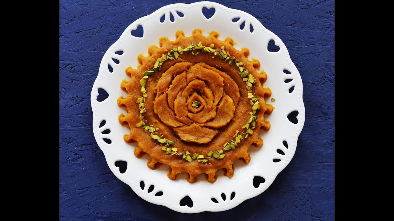 Persian Halwa Recipe طرز تهیه حلوا مجلسی و خوشمزه به روشی متفاوت - YouTube
