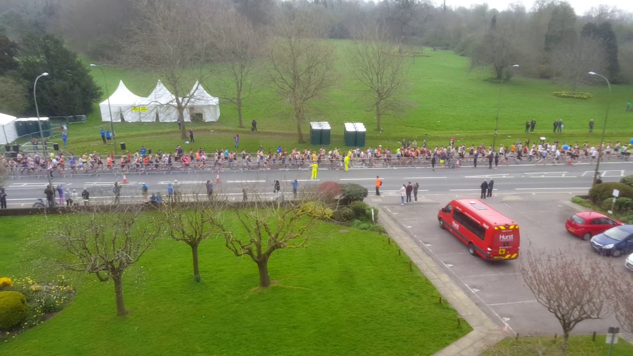 Brighton Marathon Withdean Park start 2018 - YouTube