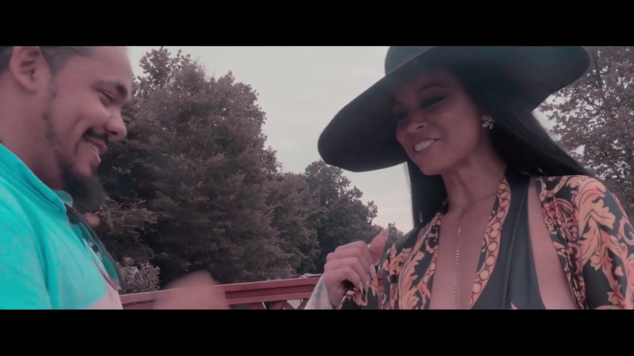 Spanish Girl 9 Millz Ft Mosca Flux - YouTube