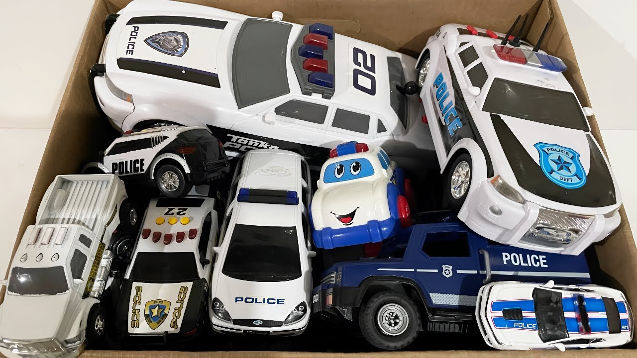 Rescue Police Cars Urgently Run on a MiniSlope for a Police Car Chase ...